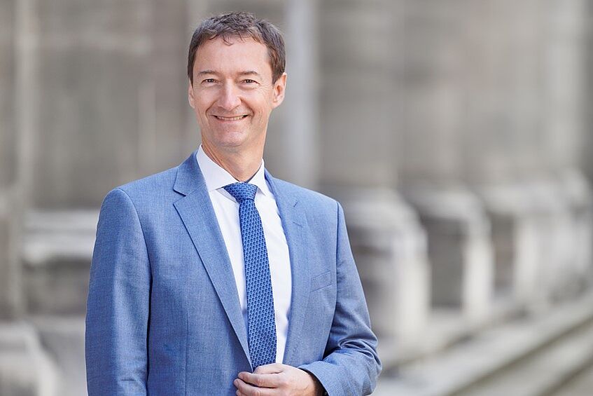 Oberösterreicher*innen im Gespräch mit Ronald Maier, Vizerektor für ...